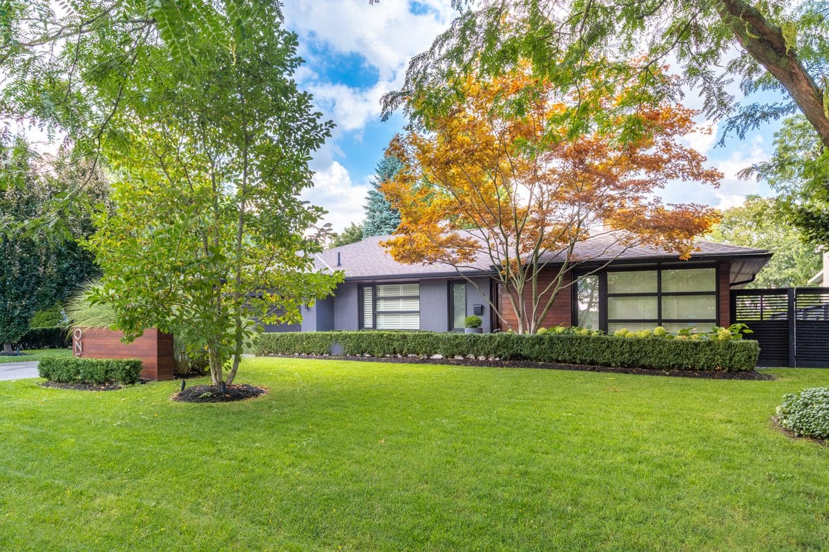 1 Palace Arch Drive | Listed by Silecky Thompson Real Estate Team